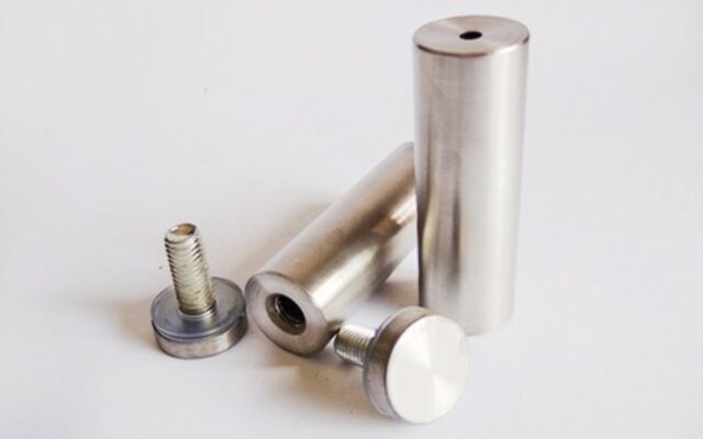 Screw Pen Stainless: Desain Sign Akrilik Menarik di Jogja